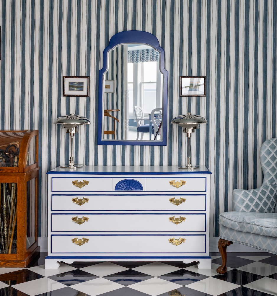 CASEGOODS – Dorothy Draper Home