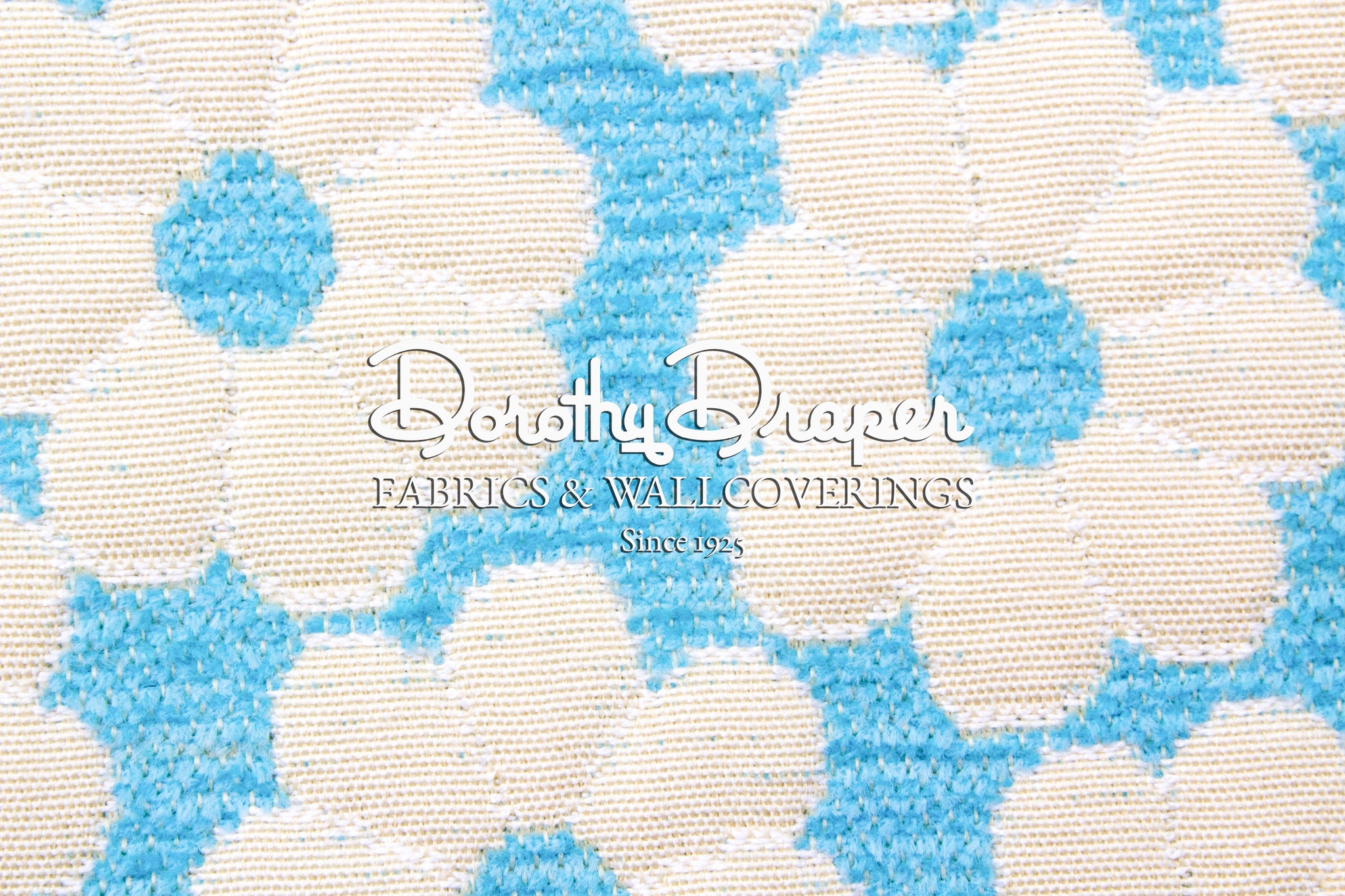 Summer Daisy Aqua Fabric – Dorothy Draper Home